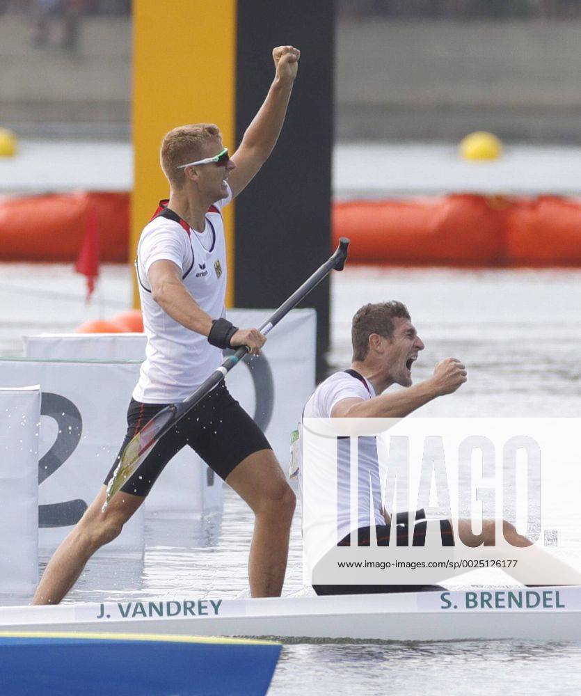 German Sebastian Brendel (R) and Jan Vandrey celebrate after winning ...