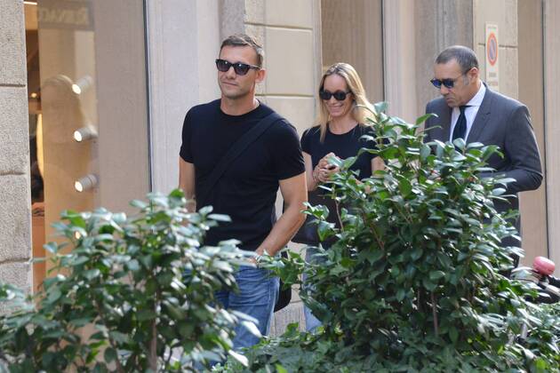 Milan, Andriy Shevchenko and his wife Kristen Pazik a walk in the ...
