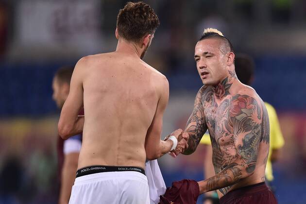 Radja Nainggolan Roma tattoo Tatuaggi Roma 29-09-2016 Stadio Olimpico ...