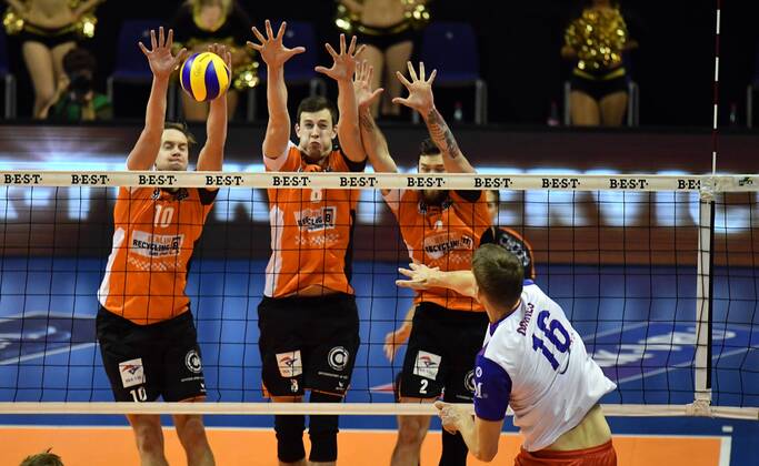 Sebastian Kühner, Graham Vigrass, Robert Kromm, hinten, vorne Christian ...