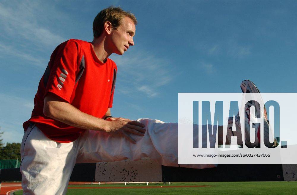 JUMP-- -Former Jesuit High School and Stanford University long distance ...