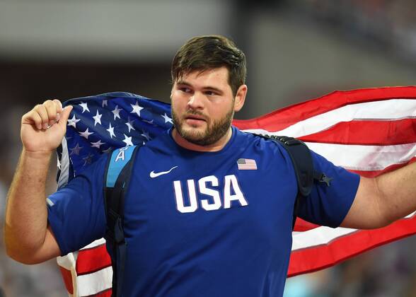 Mason FINLEY (USA) celebrates taking second place during the London ...