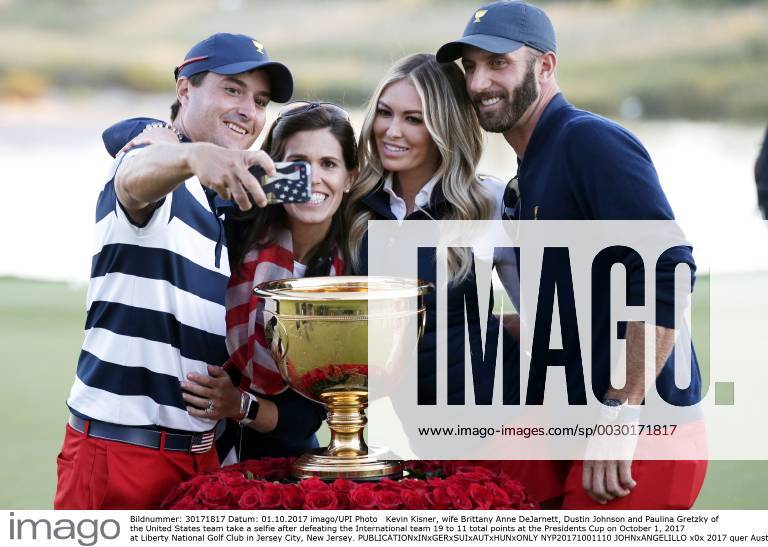 Kevin Kisner, wife Brittany Anne DeJarnett, Dustin Johnson and Paulina ...