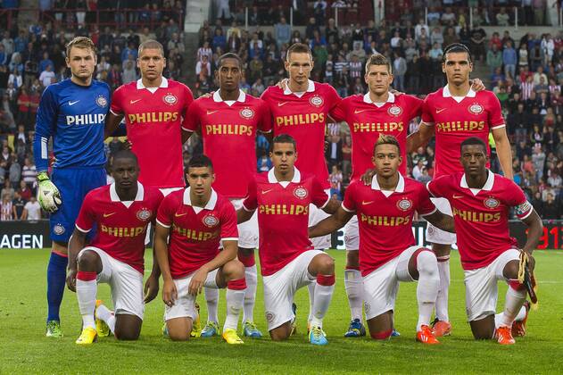 EINDHOVEN PSV Zulte Waregem football qualification Champions League season