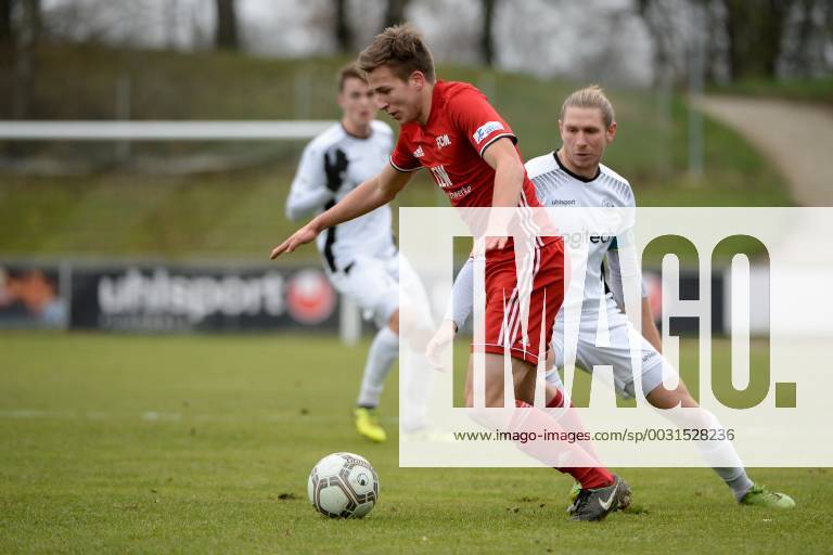v left Pascal Maier FC Memmingen 7 Mike Niebauer VfR Garching 17 Soccer ...