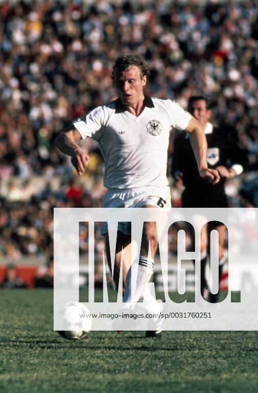 Hans Peter Briegel was an extremely athletic football player from 1975 ...