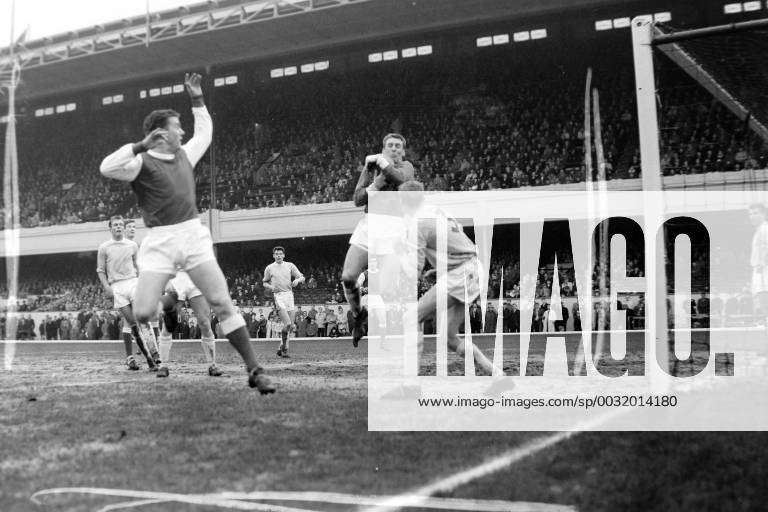 FOOTBALLER IN ACTION JOE BAKER OF Manchester United ManU AND DOWD OF ...