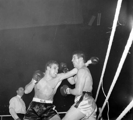 BOXING HEAVYWEIGHT BILLY WALKER V JOHNNY PRESCOTT IN WEMBLEY ; 12 NOVEMBER