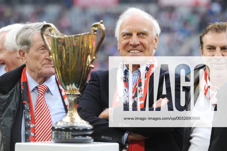 Franz Bulle Roth with the cup of 1967 European Cup Winners Cup in the ...