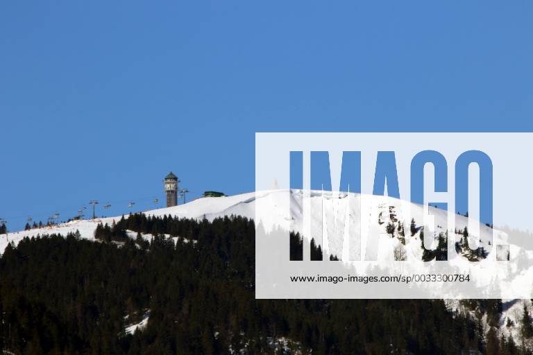 Winter sports on the Feldberg in postcard weather Thousands of skiers ...