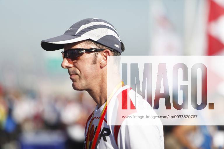 Indonesia: Running race on the highway Runner from the English country ...