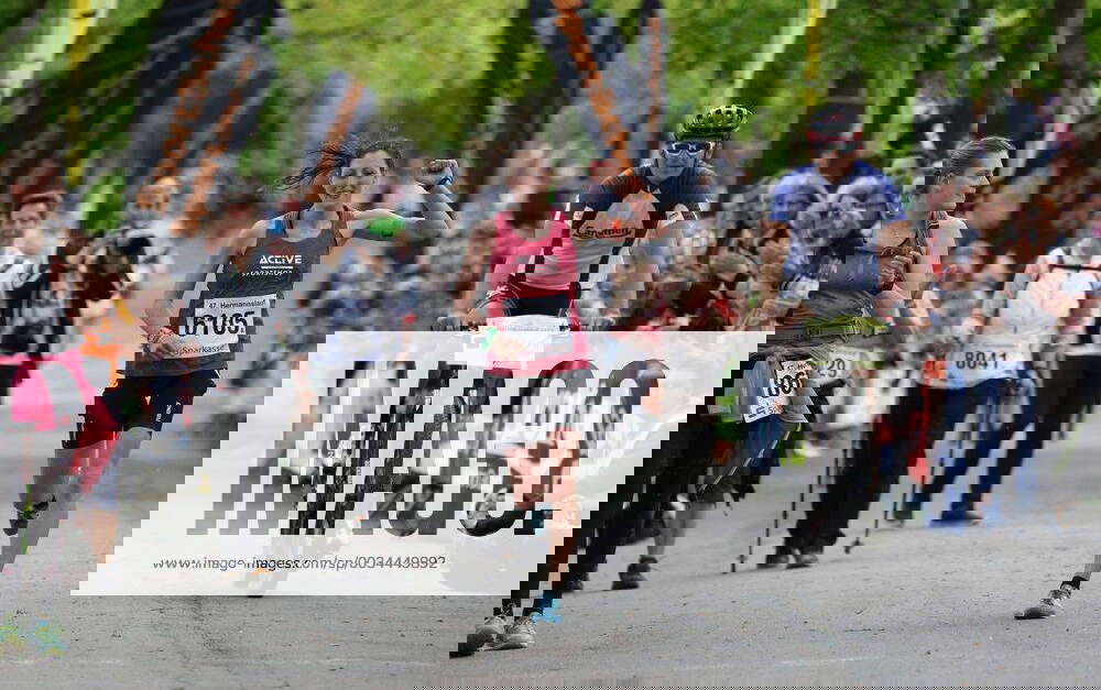 Franzi Bossow TSVE 1890 Bielefeld e V is the second woman to finish 47 ...