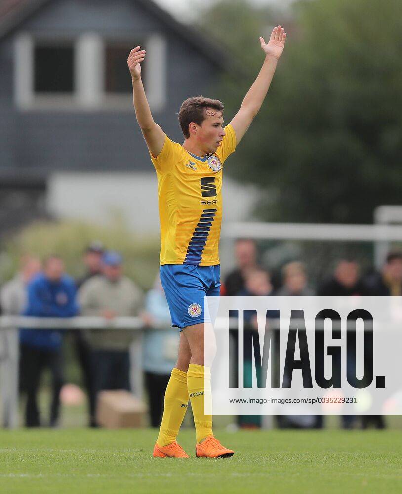 Torjubel Nick Otto Eintracht