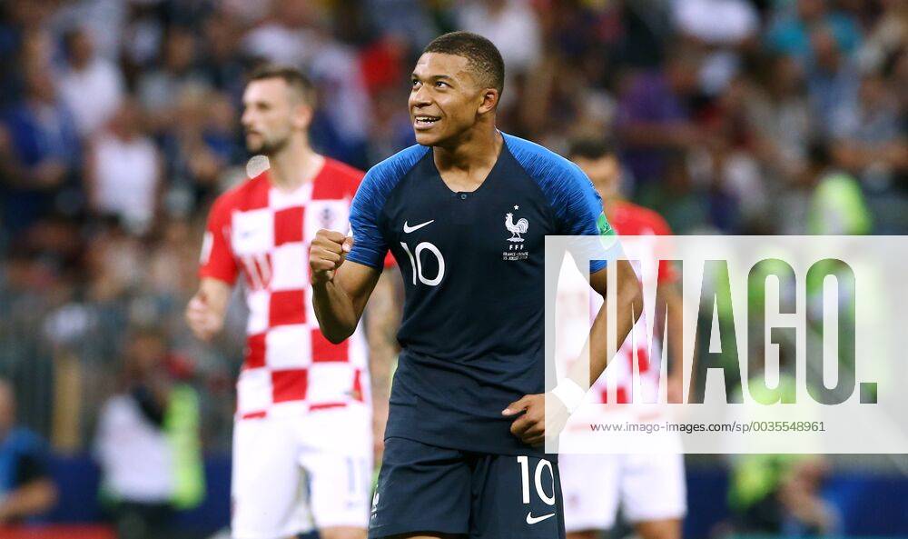 Kylian Mbappe 4 1 Fist Ballend Joy Emotion Cheering Jubilation after 4 ...