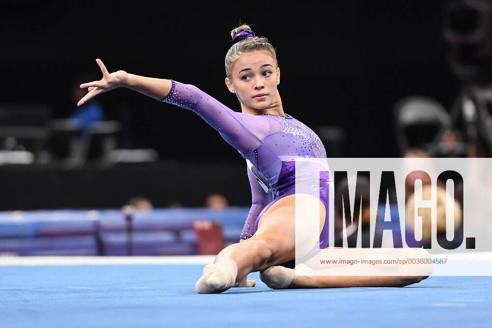 Boston, Massachussetts, U.S - OLIVIA DUNNE competes on the floor ...