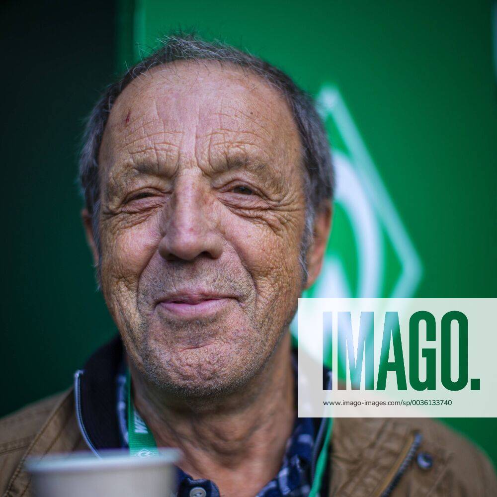 Rolf Fuhrmann 25 08 18 Bremen SV Werder Bremen vs Hannover 96 Soccer ...