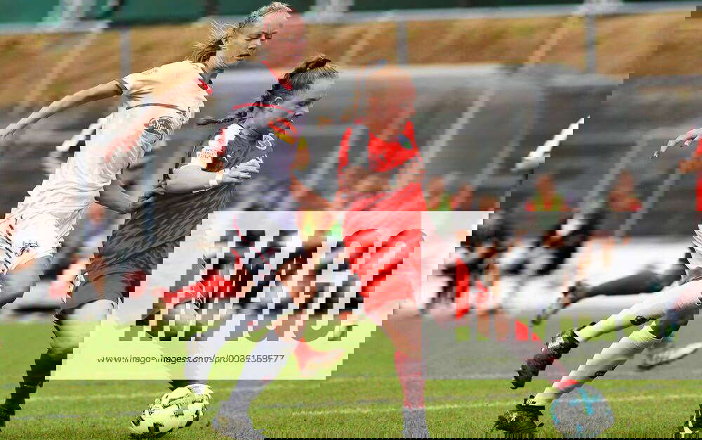 v li Meike Messmer FC Cologne 20 Madeleine Steck 1 FFC Frankfurt II 8 ...