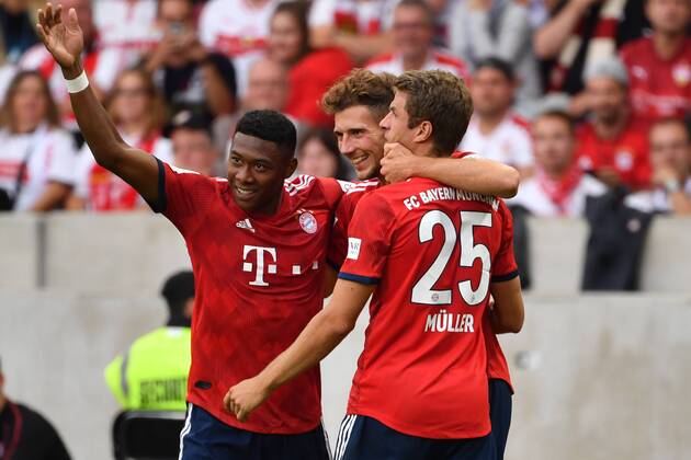 Torjubel Leon GORETZKA Bayern Muenchen Mitte after Goal to 0 1 with ...