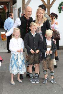 Arjen Robben with his wife Bernadien Eillert and their children Luka ...