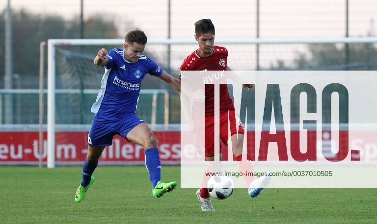 v li Philipp Wujewitsch FV Illertissen Dennis Mast FC Wuerzburger Kickers Football BFV Association