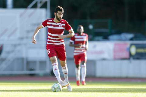 Samir Hadji (Fola Esch - 15) Freisteller, Einzelbild, Aktion ...