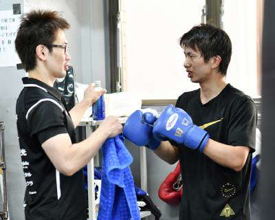 Ryoichi Taguchi, Koji Umetsu, Boxing : Ryoichi Taguchi of Japan trains ...