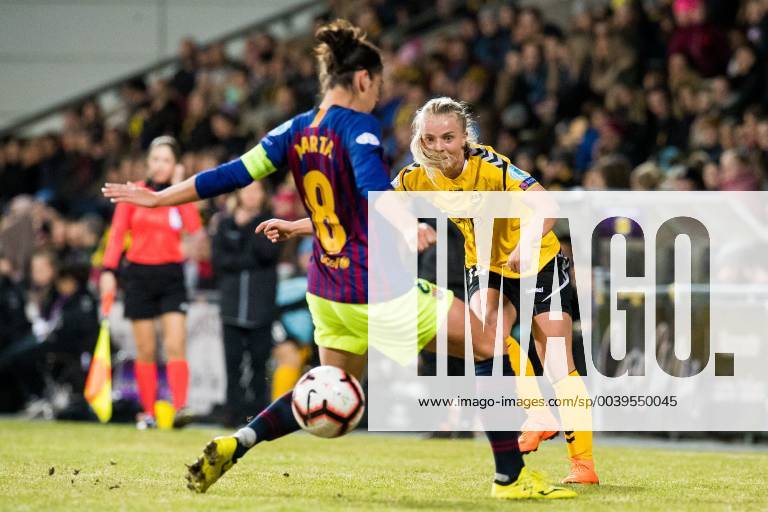 190327 Marta of Barcelona and Emilie Marie Woldvik of LSK Women during the UEFA Womens Champions