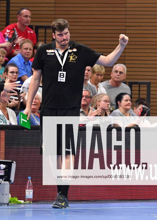 Coach Rico Göde Dresden HC Elbflorenz Dresden vs. EHV Aue Handball 2 ...