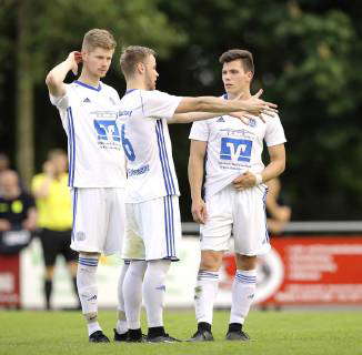 Photo Sebastian Fuhrmann Nortorf 6 in conversation with Tristan Doege ...