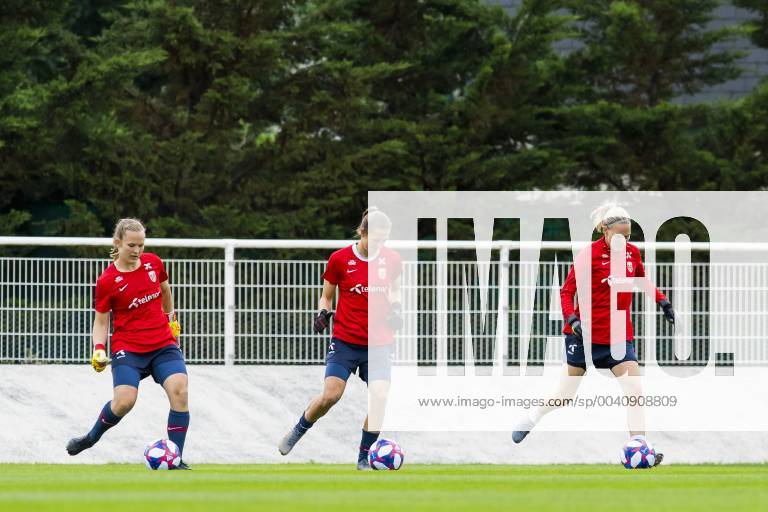 190624 goalkeeper Oda Maria Hove Bogstad, goalkeeper Cecilie Haustaker ...