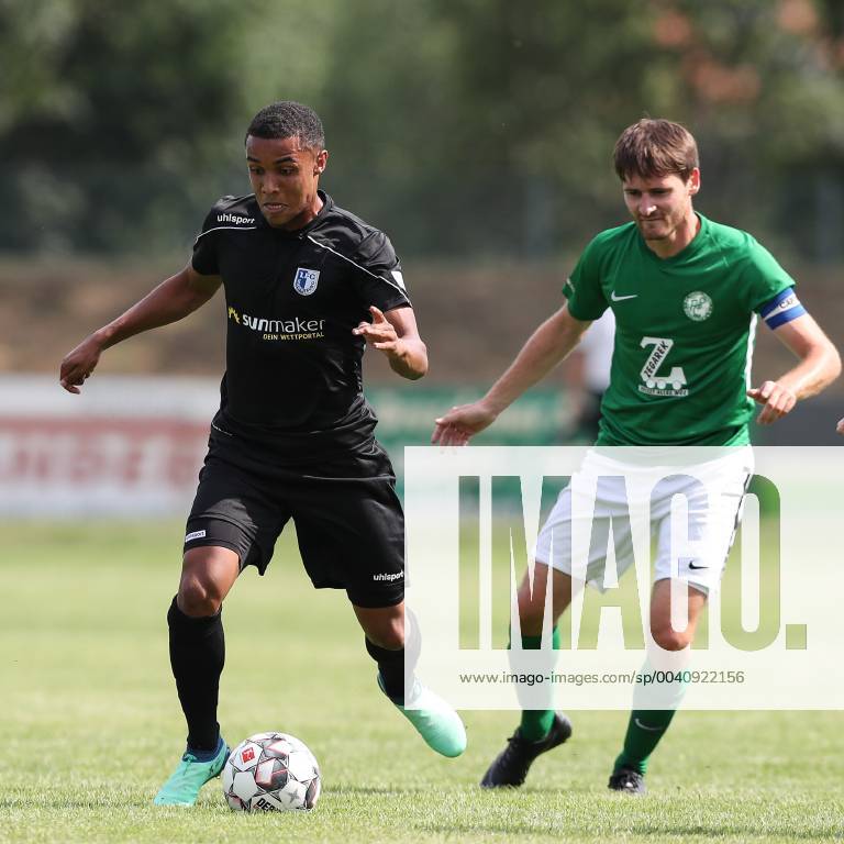 Leon Bell Bell 1 FC Magdeburg vs. Florian Freihube FC Grün Weiss ...