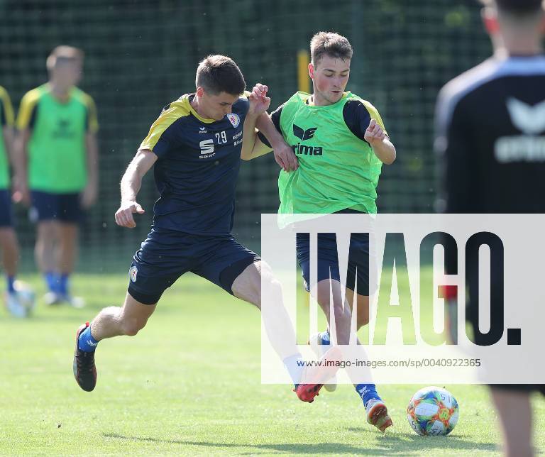 Danilo Wiebe in duel with Nick Otto Eintracht Braunschweig DFL ...