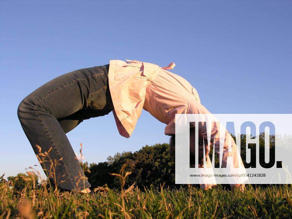 Woman bridge model released Symbolfoto