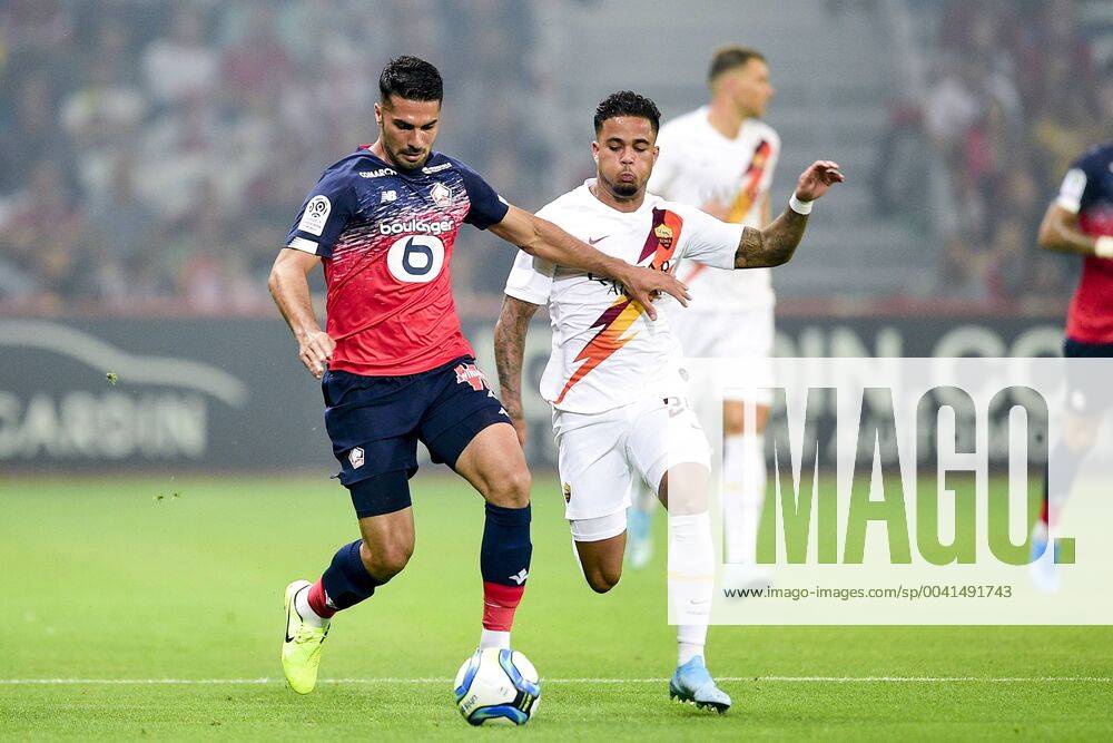 Zeki Celik (LOSC) vs Kluivert Justin Dean (As Roma) FOOTBALL : LOSC vs ...