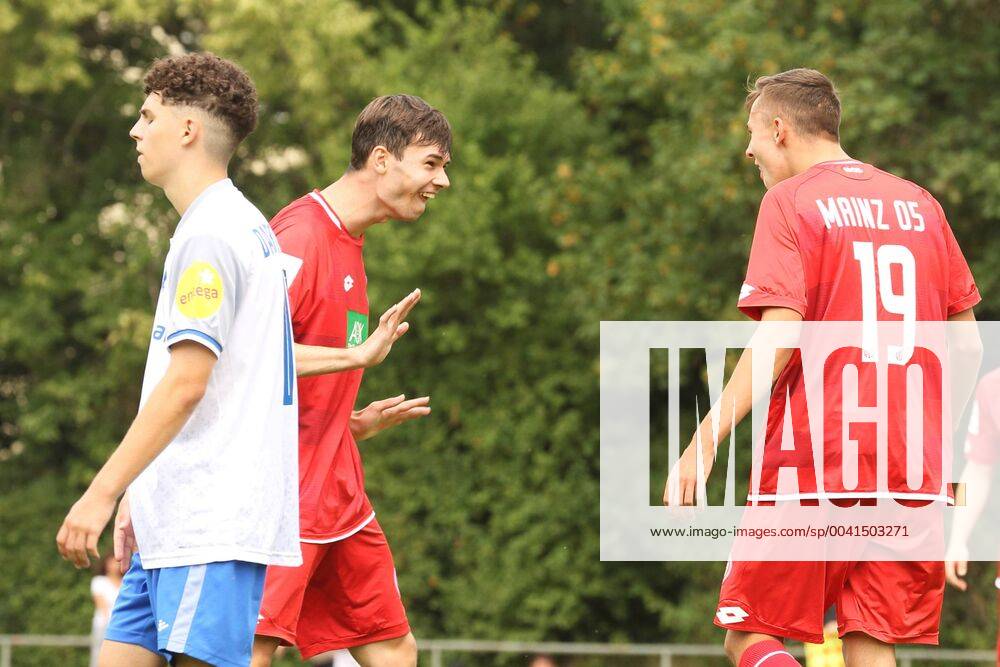 JONATHAN ELIAS SCHWARZ, MARVIN JUNG, YANNIK STEVEN ISCHDONAT MAINZ 05 ...