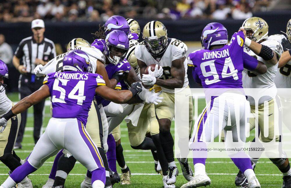 August 9, 2019: Saints running back Latavius Murray (28) looks for a ...