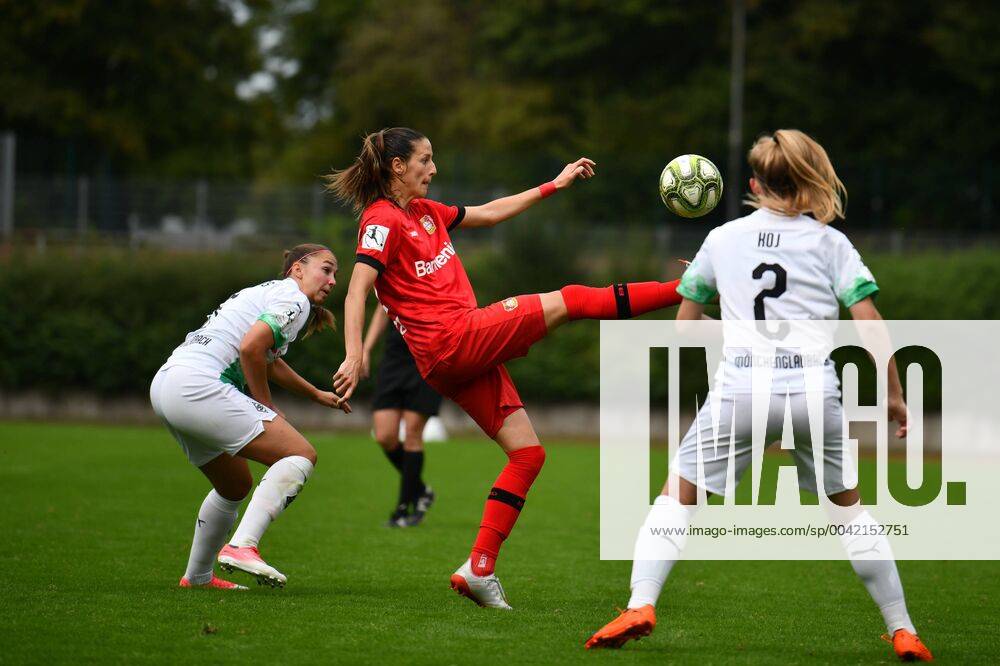 Milena Nikolic B04, 10 plays the ball in the air, 08 09 2019 ...