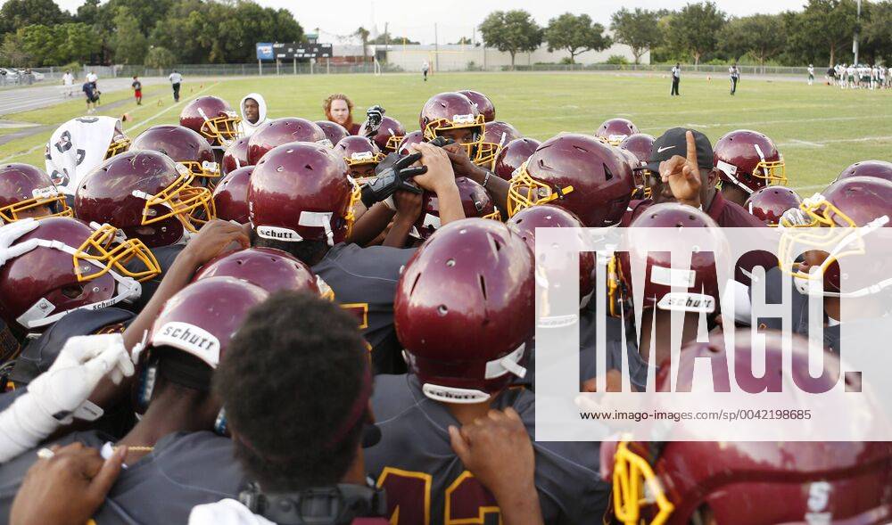 September 9, 2019, Tampa, Florida, USA: The Middleton Tigers prepare to ...