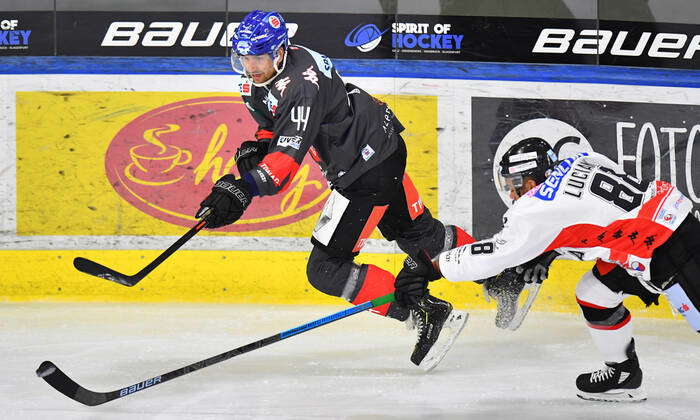 Ice hockey Eishockey - EBEL, HCI vs Znojmo INNSBRUCK,AUSTRIA,23.OCT.15 ...