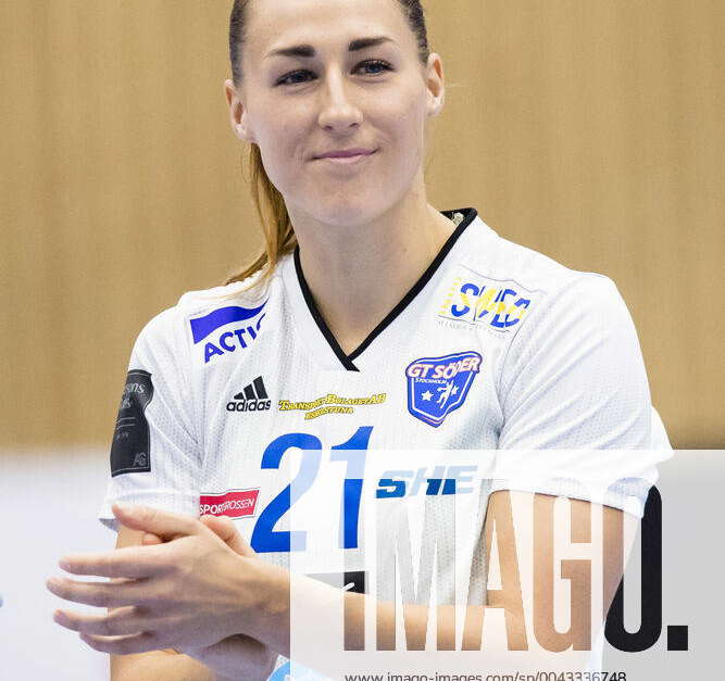 191010 GT Söders Frida Blohm inför handbollsmatchen i SHE mellan Skuru ...
