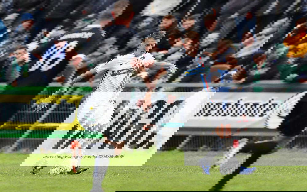 Nico Neidhart FC Hansa Rostock vs. Björn Boy Güstrower SC 3 round state ...