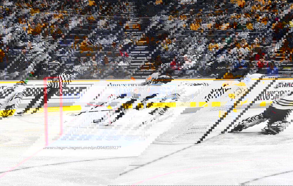 ; Chicago Blackhawks goaltender Robin Lehner blocks the shot of ...