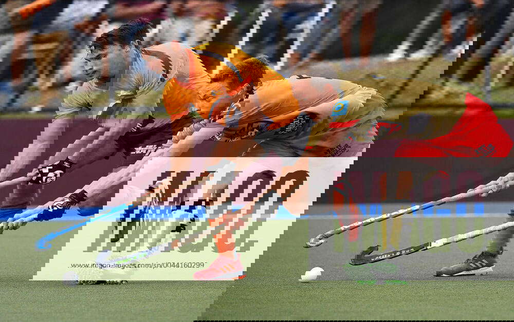 HOCKEY ONE ROUND 7 BRISBANE NSW MEN, Joel Rintala of the Blaze (left ...