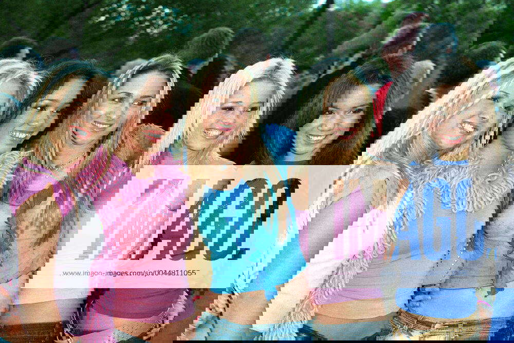 No Secrets Pop Group Jimmy Neutron Film Premiere Los Angeles, USA 09 December 2001 Y Copyright: Mary