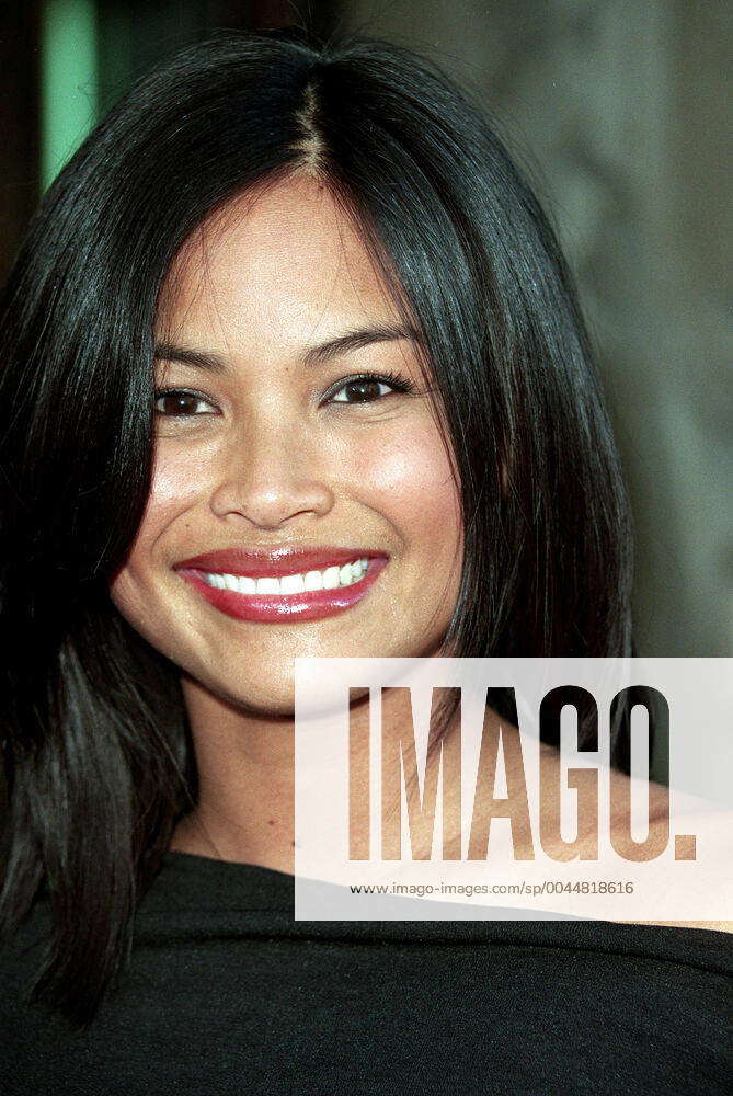 Joanna Bacalso Actress Snow Dogs Film Premiere El Capitan Theatre, La, USA 13 January