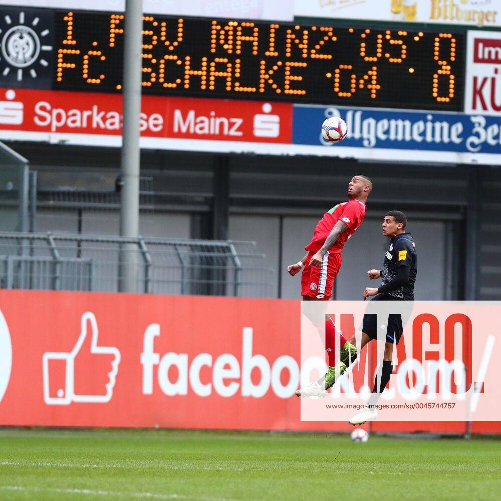 Suliman Marlon Mustapha Mainz in duel with Jimmy Kaparos Schalke FSV ...