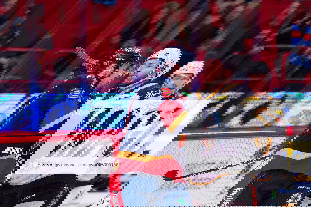 191228 Djurgardens Patrik Berglund and Skellefteas Petter Granberg in a crash during the ice