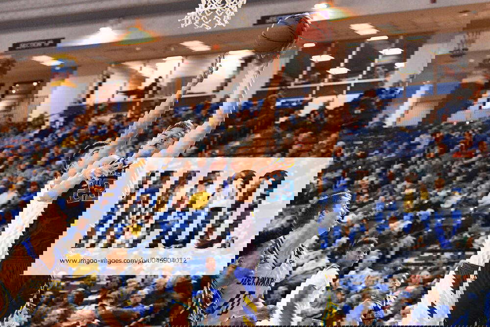 December 28, 2019, Newark, Delaware, U.S: North Carolina-Wilmington ...