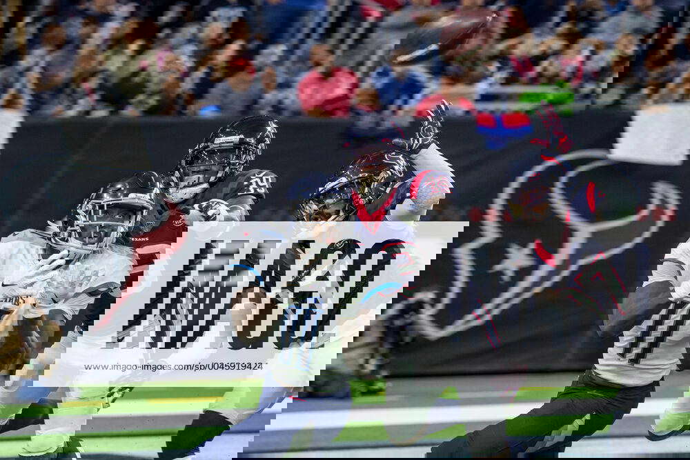 December 29, 2019: Tennessee Titans wide receiver A.J. Brown (11) makes ...