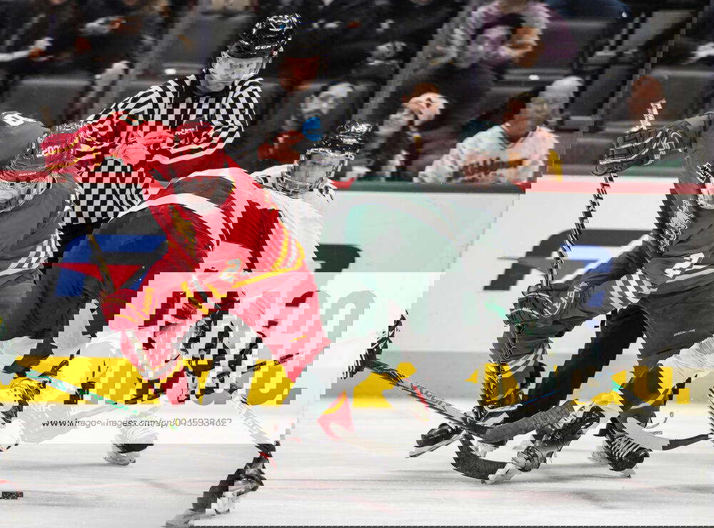 Detroit, Michigan, U.S: Ferris State Forward LIAM MACDOUGALL 20 faces ...